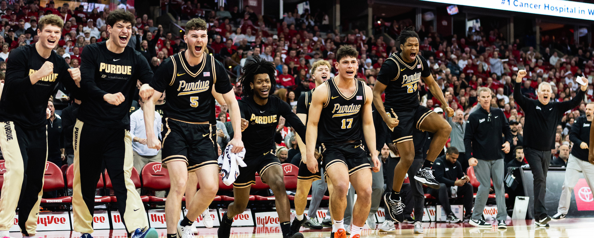 Purdue vs. Wisconsin Photo Gallery - Purdue Boilermakers - Official ...