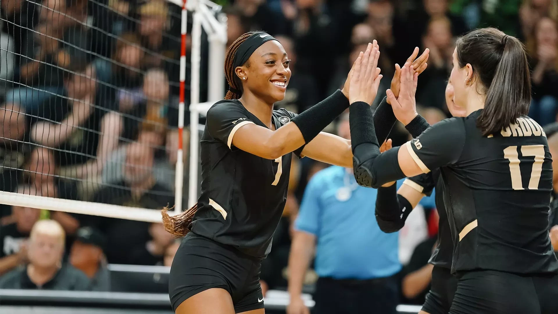 Colvin, Chicoine Secure Big Ten Weekly Honors - Purdue Boilermakers ...