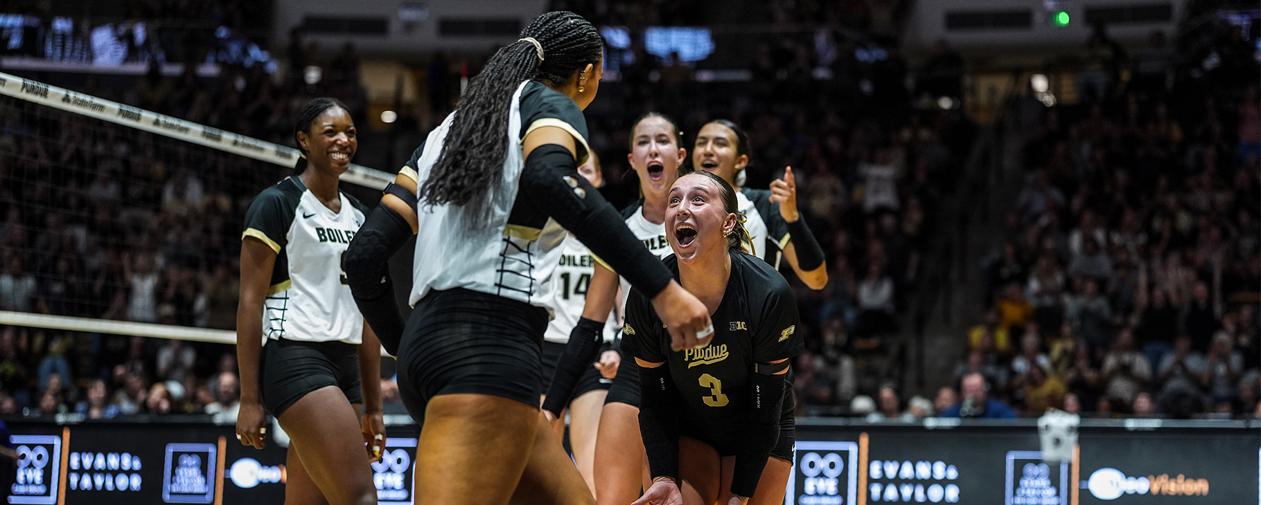 Sweep in Mackey - Purdue Boilermakers - Official Athletics Website
