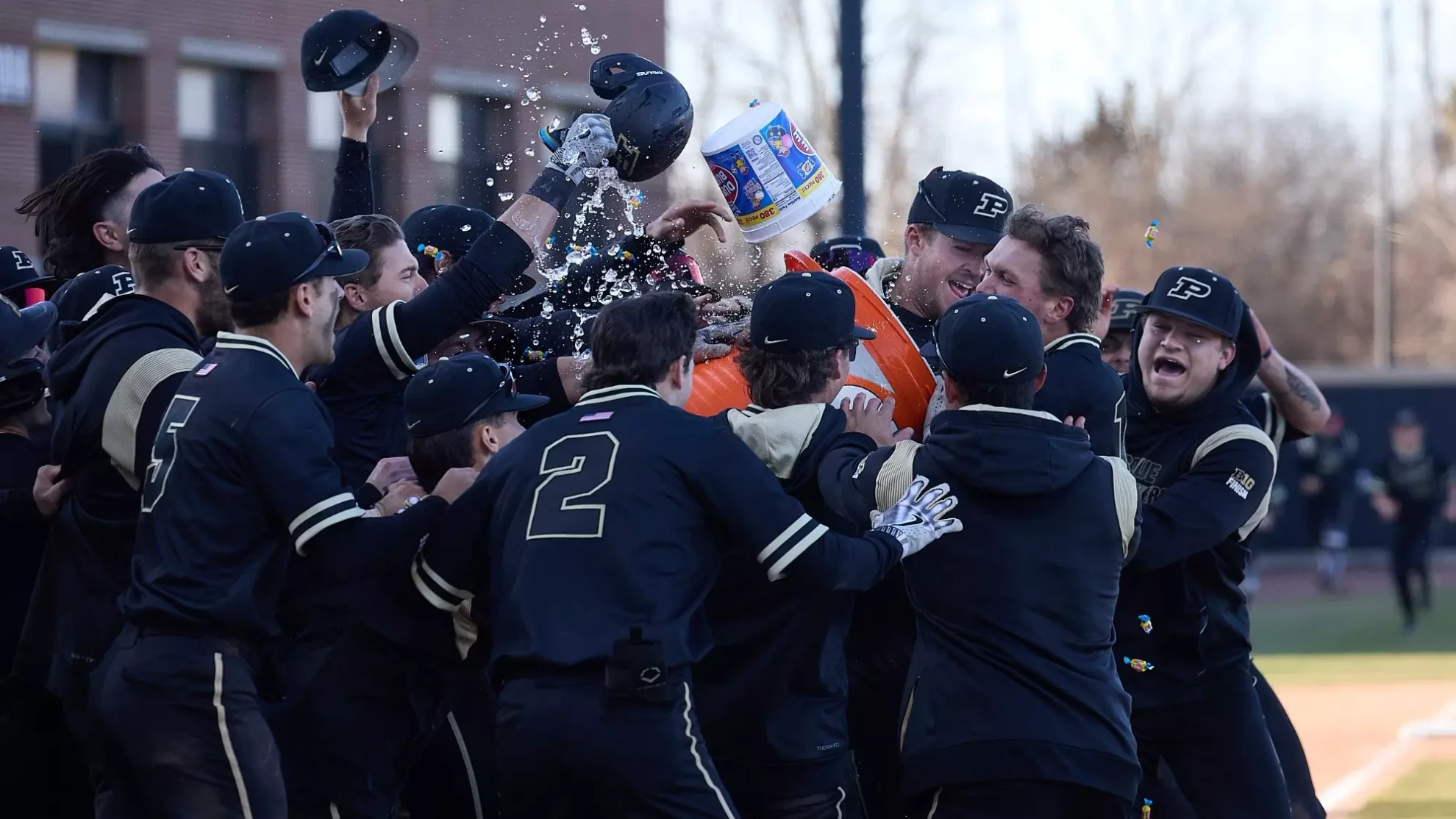 4 Straight Hits in the 9th Adds Up to a Walk-off Win - Purdue ...