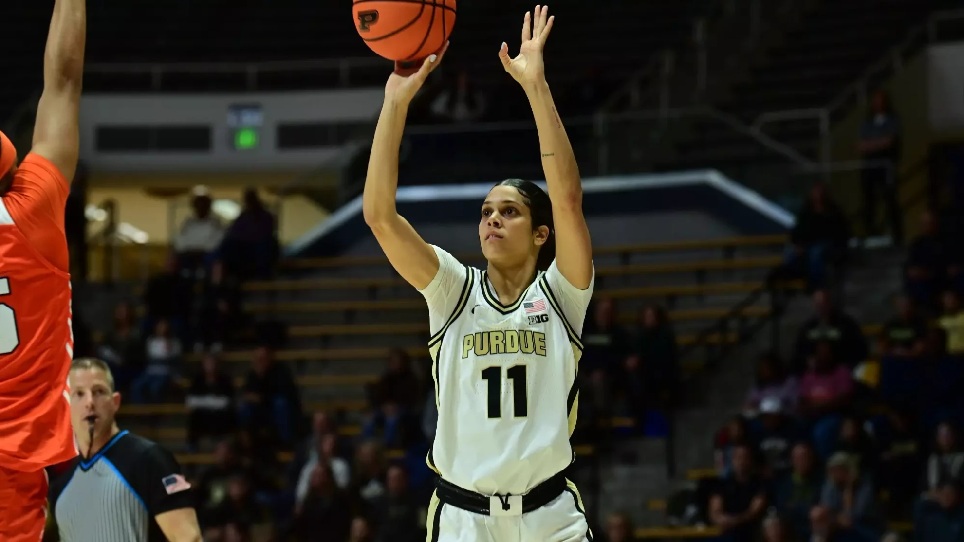Petree Inks Contract with Connecticut Sun - Purdue Boilermakers ...