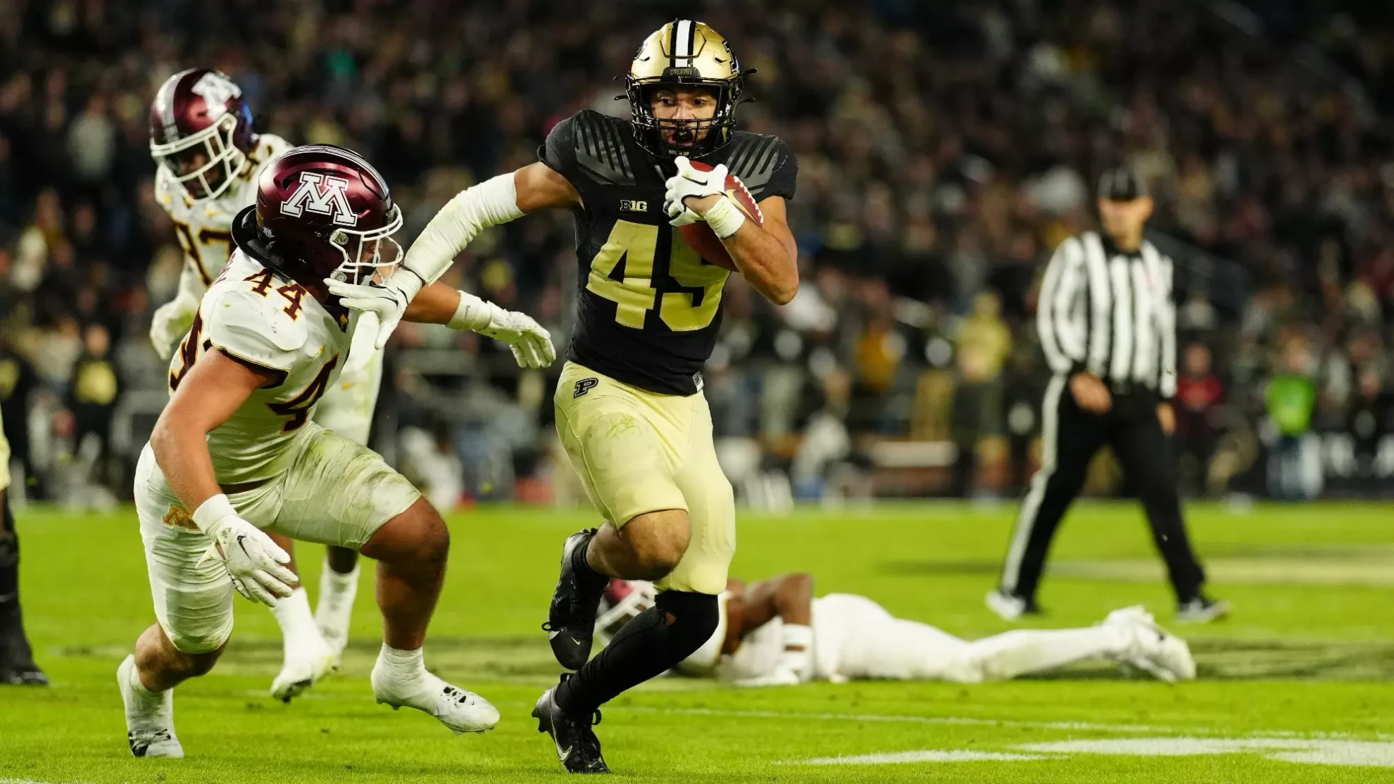 Boilers Defeat Gophers With Offense Eruption - Purdue Boilermakers ...